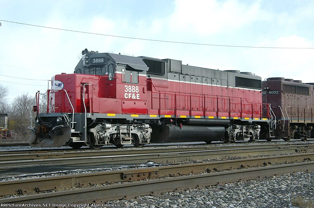 CF&E GP38-2 3888
